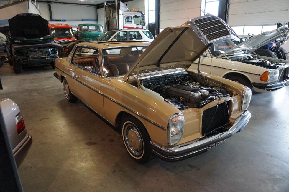 W114/115 serie - The "Ockhuisen" Mercedes-Benz Collection.