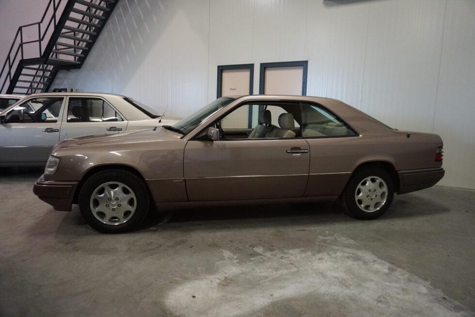 W124 serie - The "Ockhuisen" Mercedes-Benz Collection.