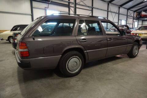 W124 serie - The "Ockhuisen" Mercedes-Benz Collection.